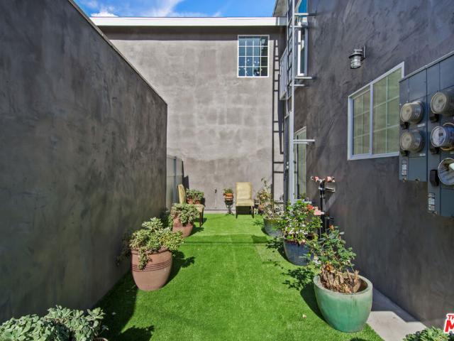 111 S Harper Avenue 111 1/2