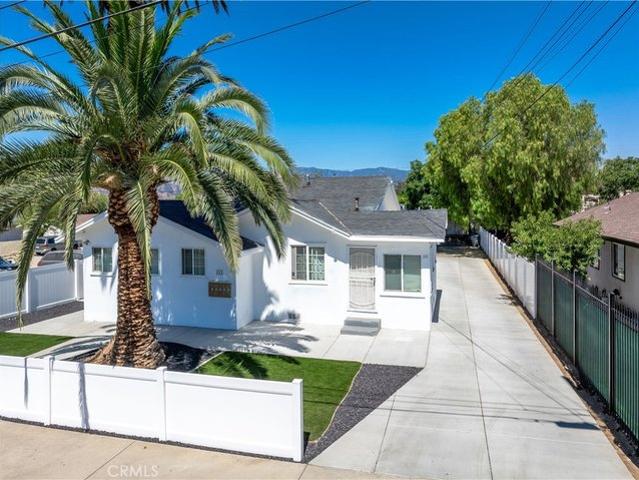111 S Lindsay St, Lake Elsinore, CA 92530