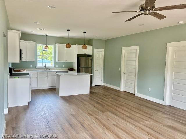 111 S Magnolia Avenue
