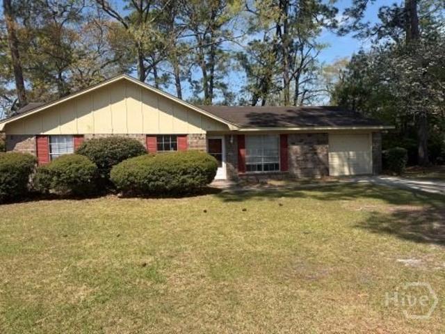111 S Robinhood Dr, Savannah, GA 31406