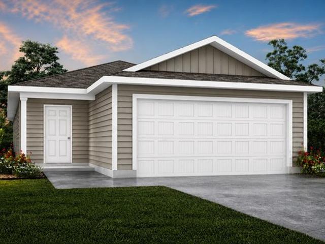 111 Sadie Marie Ln, Wharton, TX 77488