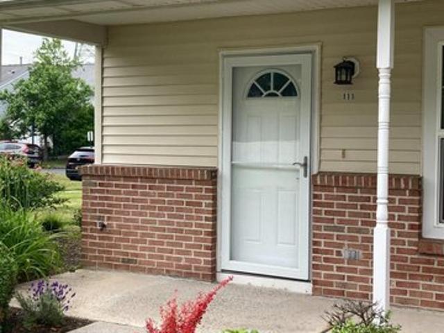 111 Sassafras Ct, North Brunswick, NJ 08902