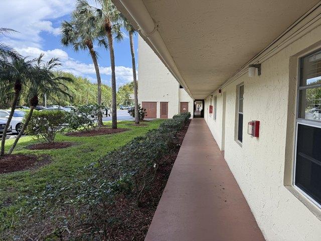 111 SE 3rd Ave Apt 108, Dania Beach, FL 33004