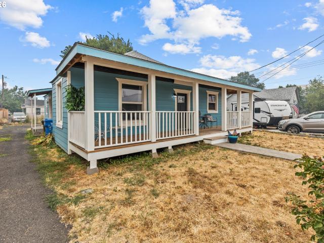 111 SE 12TH ST # 3