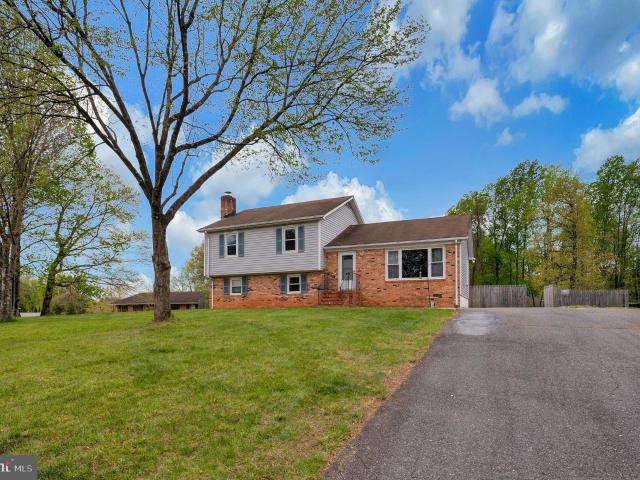 111 Shenandoah Ln, Stafford, VA 22554 | MLS #VAST2048 | Compass