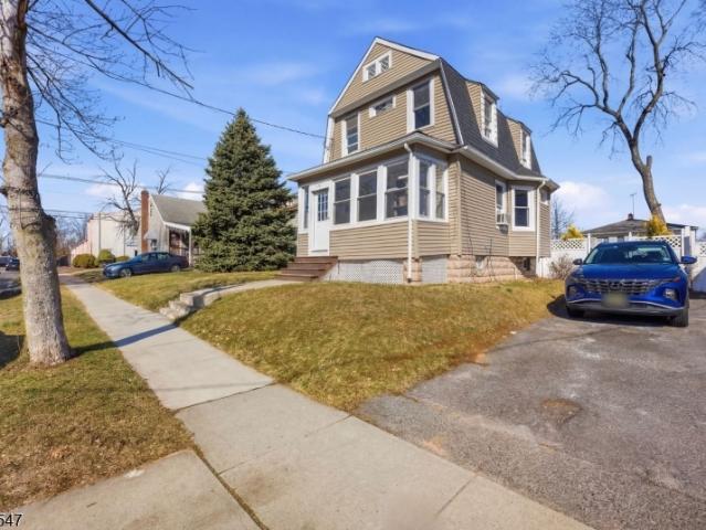 111 Sheridan Ave