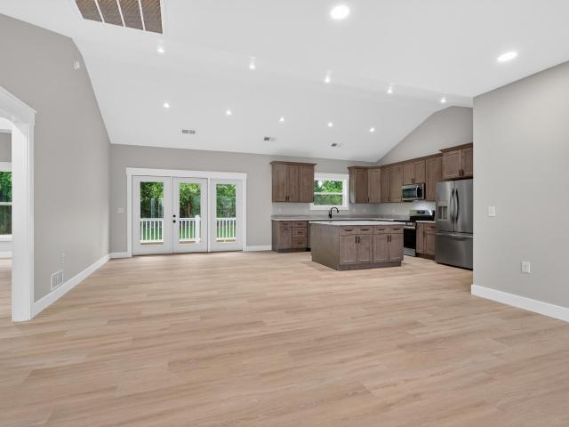 111 Stonegate Drive