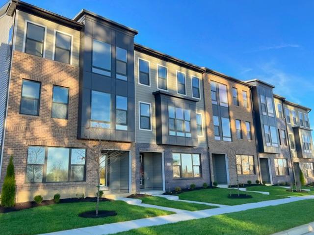 111 Summit Point Blvd Unit 20J, Bowie, MD 20716