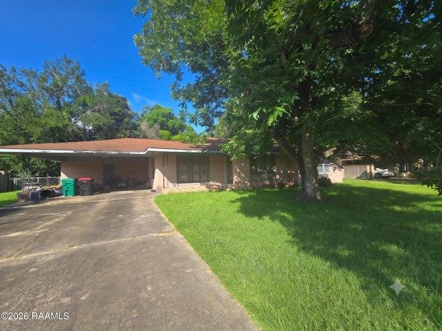 111 Sunny Ln, Lafayette, LA 70506