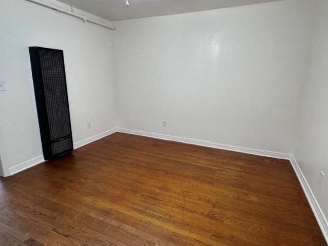111 SW 26th Street