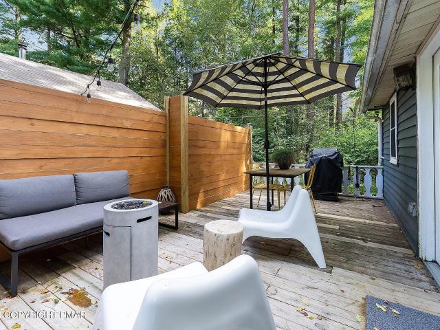 111 Sweet Pea Ln, Pocono Pines, PA 18350 | MLS #PM 139968