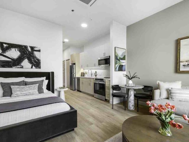 111 Point 1 Bedroom Apartment for Rent at 111 W Illinois St, Chicago, IL 60654 Near North Side