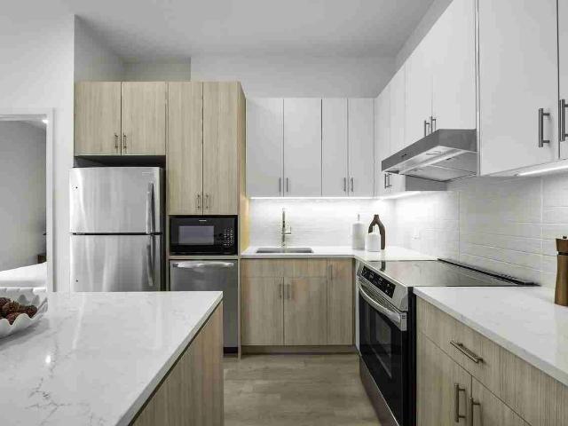 111 Point 1 Bedroom Apartment for Rent at 111 W Illinois St, Chicago, IL 60654 Near North Side
