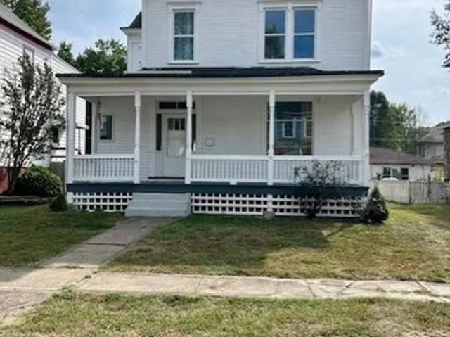 111 Poplar Ave, Wheeling, WV 26003