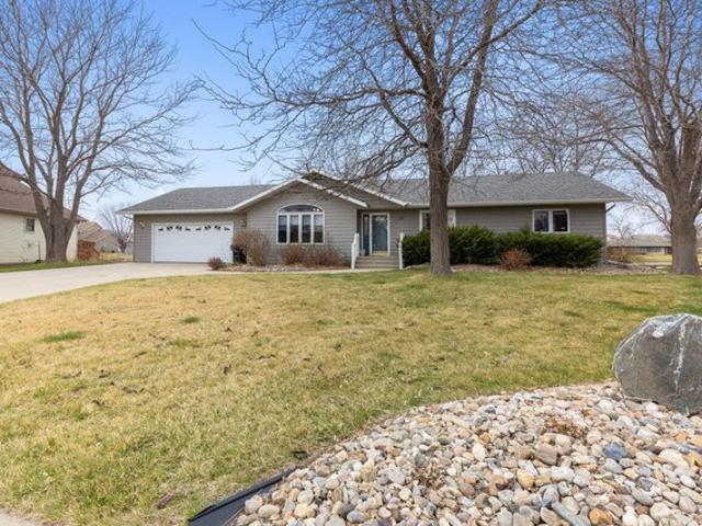 111 Port Weyms Ct, Fort Pierre, SD 57532