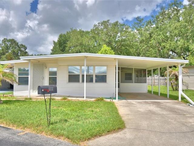 111 Paradise Ln, Auburndale, FL 33823