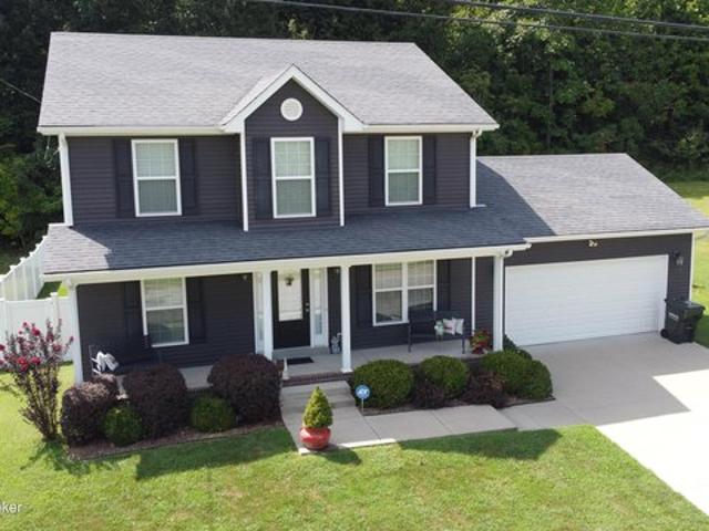 111 Persimmon Rdg, Radcliff, KY 40160