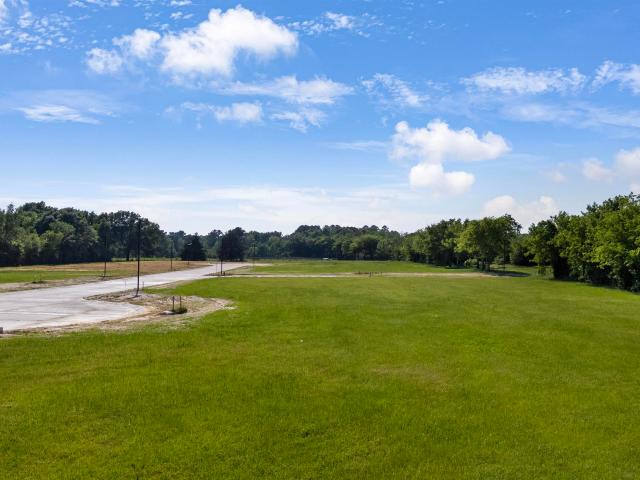 111 Pintail Ln, Troup, TX 75789 | MLS #26005 | Compass