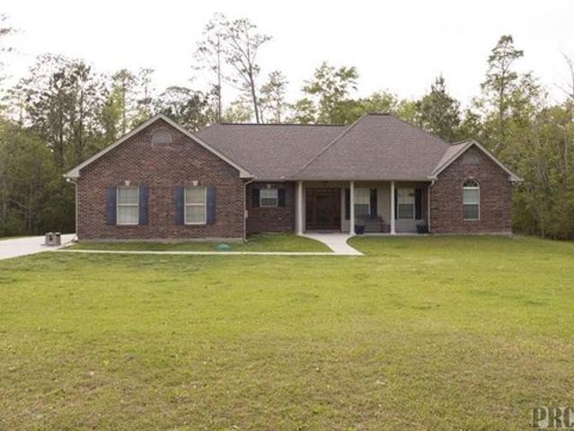 111 Placid Ln, Carriere, MS 39426