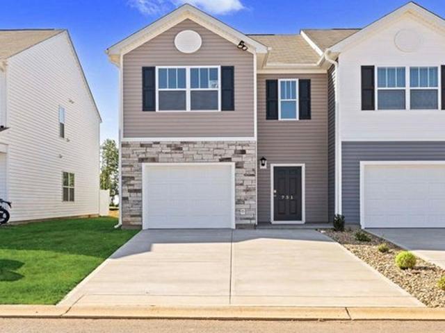 111 Pleasant Woods Trl, Greenville, SC 29605
