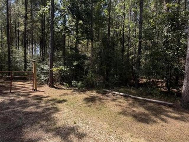 111 Progress Trl, Sumrall, MS 39482