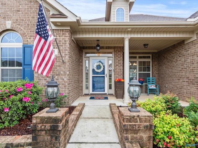 111 Quiet Creek Drive