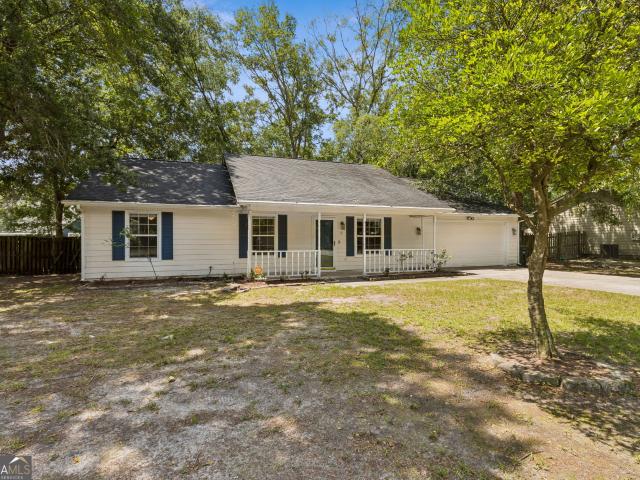 111 Royal Acres Circle