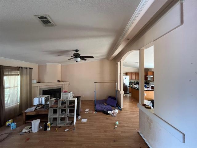 111 Road Runner Ln