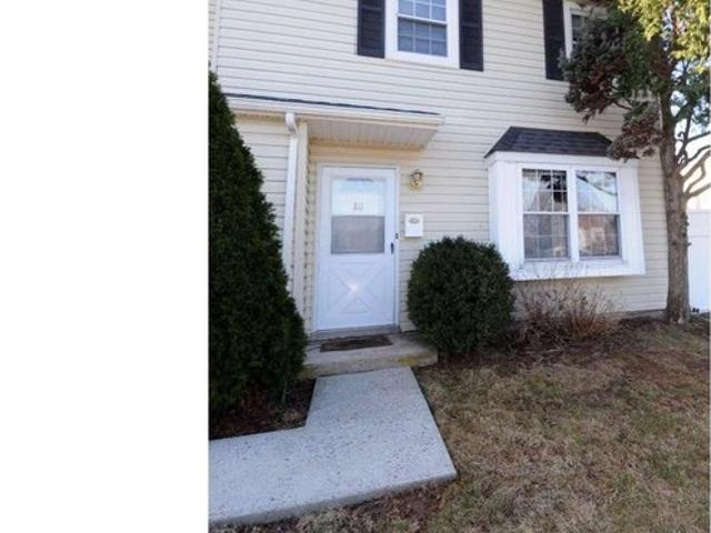 111 Reliance Cir, Telford, PA 18969