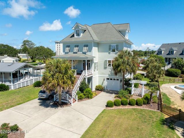 111 Riverside Ave, Morehead City, NC 28557