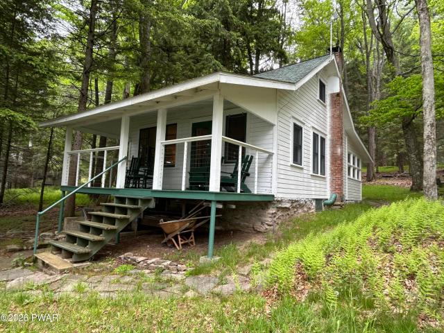 111 Ridgefield Point Road
