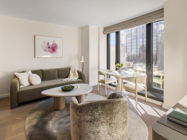 111 W 56th St Apt 35I, New York, NY 10019