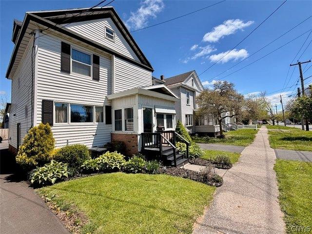 111 W 1st St S, Fulton, NY 13069