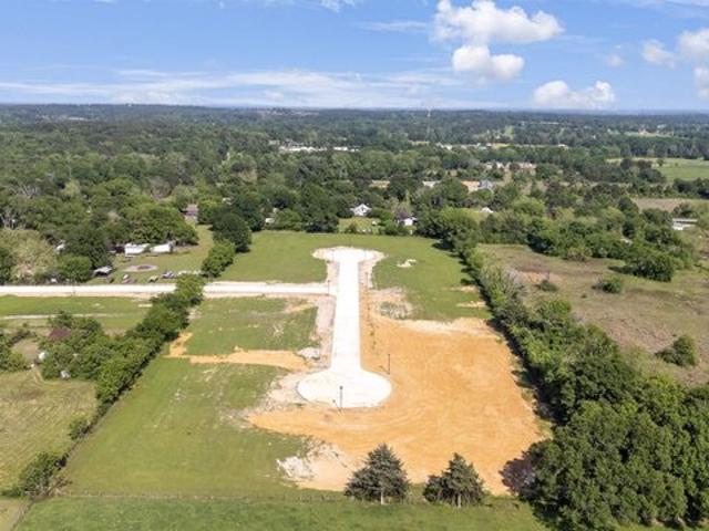 111 W Teal Dr, Troup, TX 75789