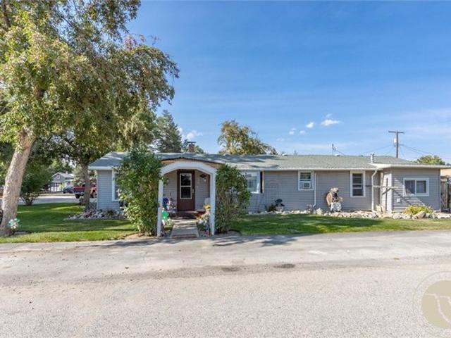 111 W Carbon Ave, Joliet, MT 59041