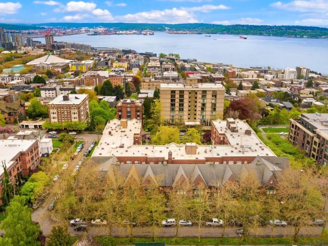 111 W Comstock St, Unit 111, Seattle, WA 98119 | MLS #2507 | Compass
