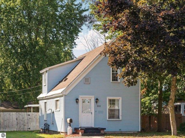 111 W Fourteenth St, Traverse City, MI 49684