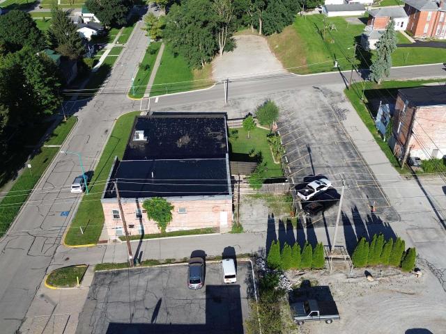 111 W Hazel Street