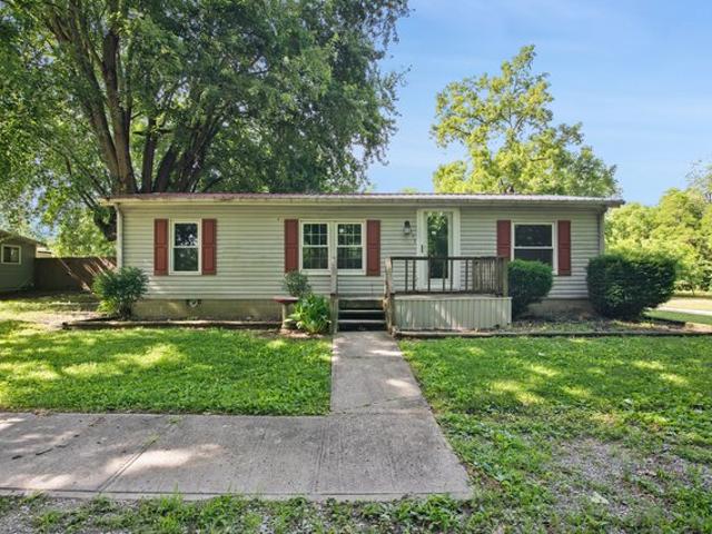 111 W Henley St, Carthage, IN 46115