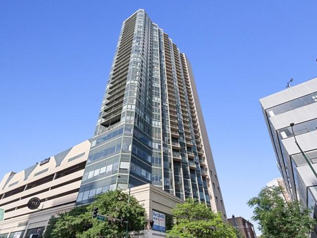 111 W Maple St Apt 3004, Chicago, IL 60610