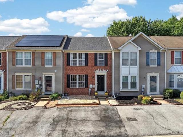 111 W Newtown Pl, Newark, DE 19702