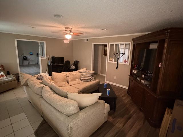 111 Wordon Way