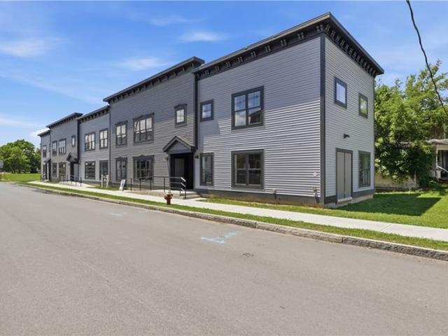 111 Water St Unit 111, Penn Yan, NY 14527