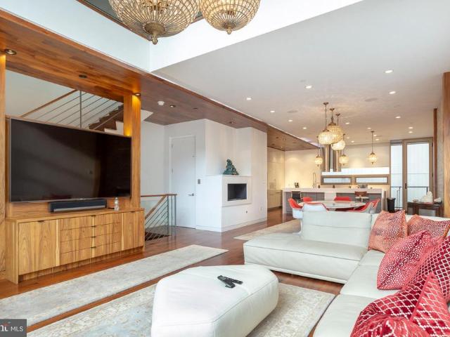 111 Walnut Street