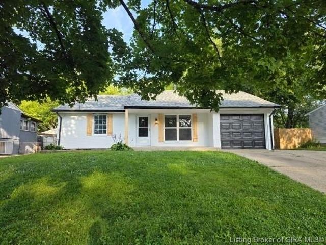 111 Webster Blvd, Jeffersonville, IN 47130