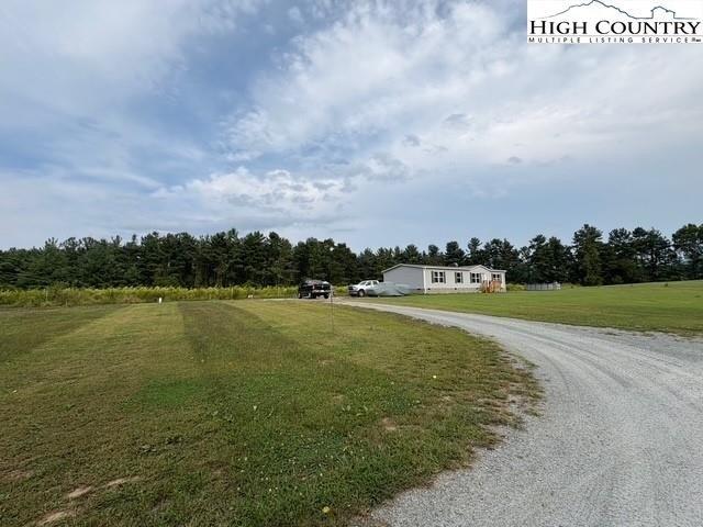 111 Wilderness Family Trl, Ennice, NC 28623