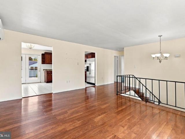 111 Tanglewood Lane