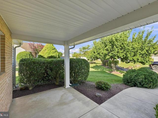 111 Tanglewood Lane