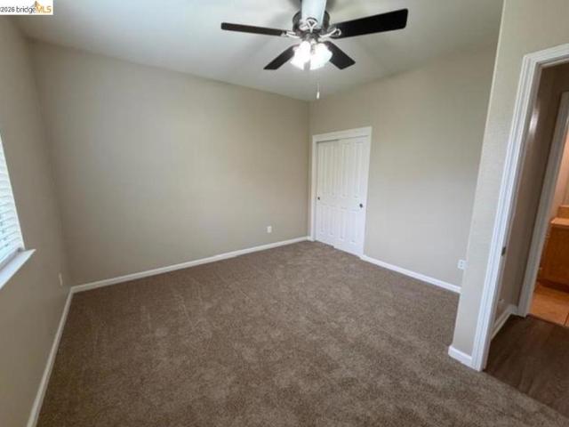 111 Tennyson Ct