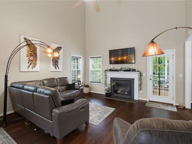 111 Tree Top Lane